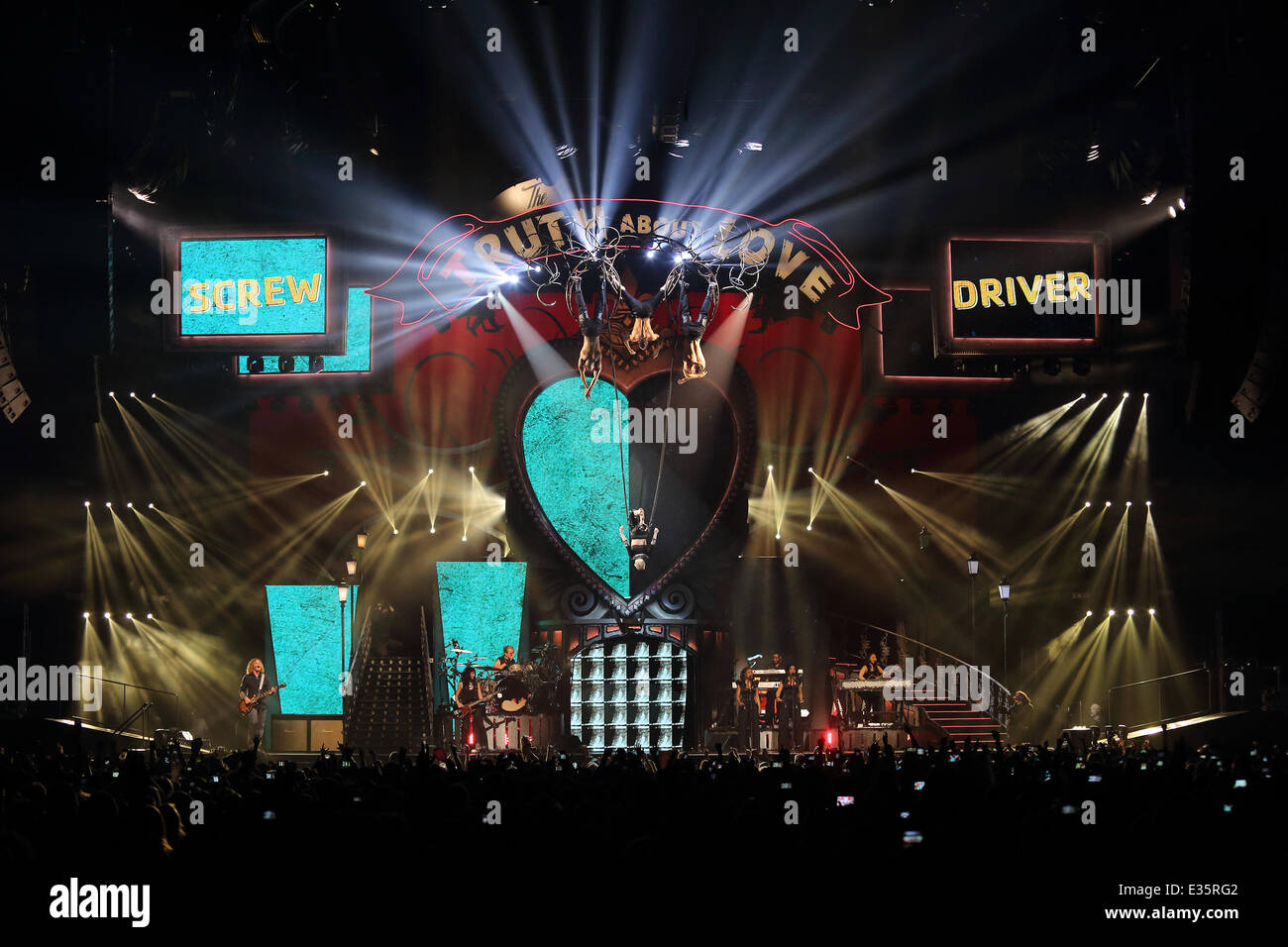 Pink performing in concert her 'Truth About Love' tour at the Adelaide ...
