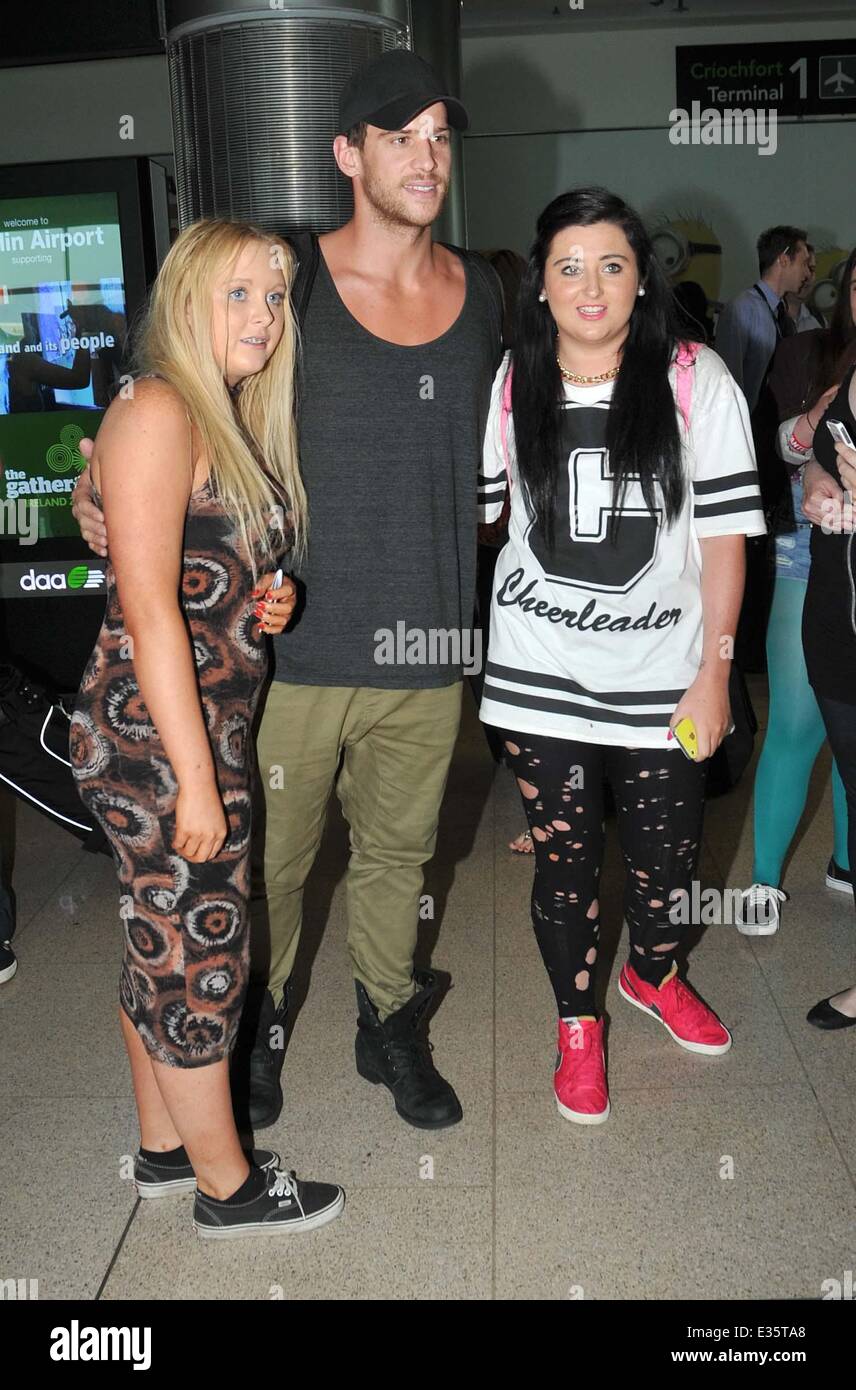 Australian actor Dan Ewing (Heath Braxton) from Aussie soap 'Home and ...