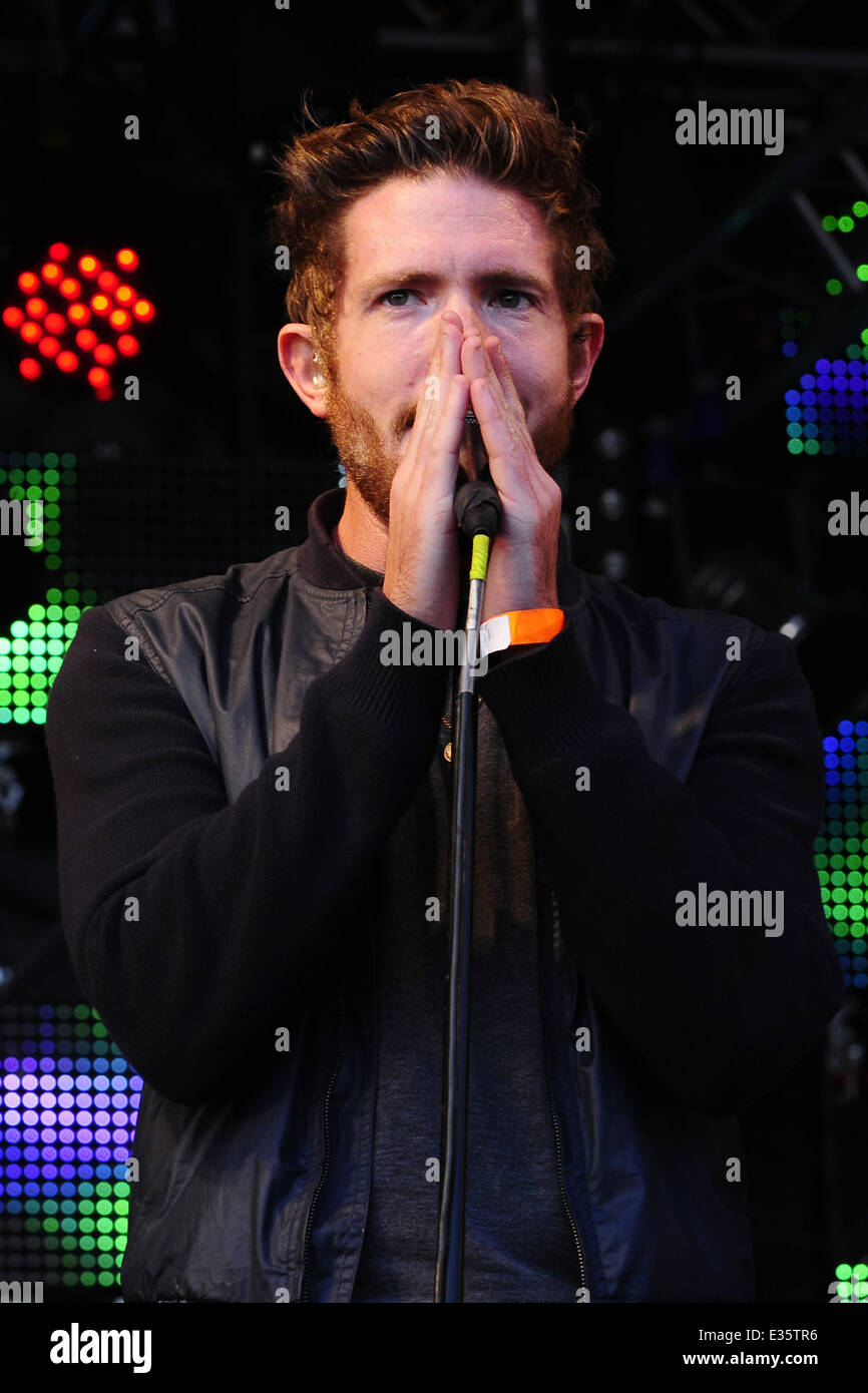 Blissfields Festival 2013 - Performances - Main Stage Featuring: Ben ...