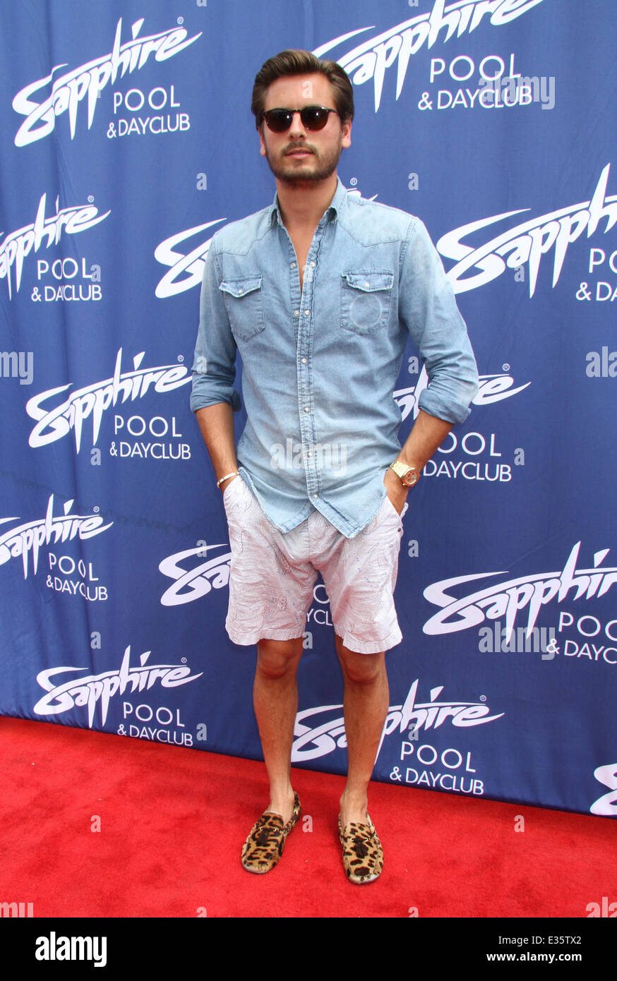 Scot Disick hosts 'Hamptons in the Desert Party' at Sapphire Pool and ...