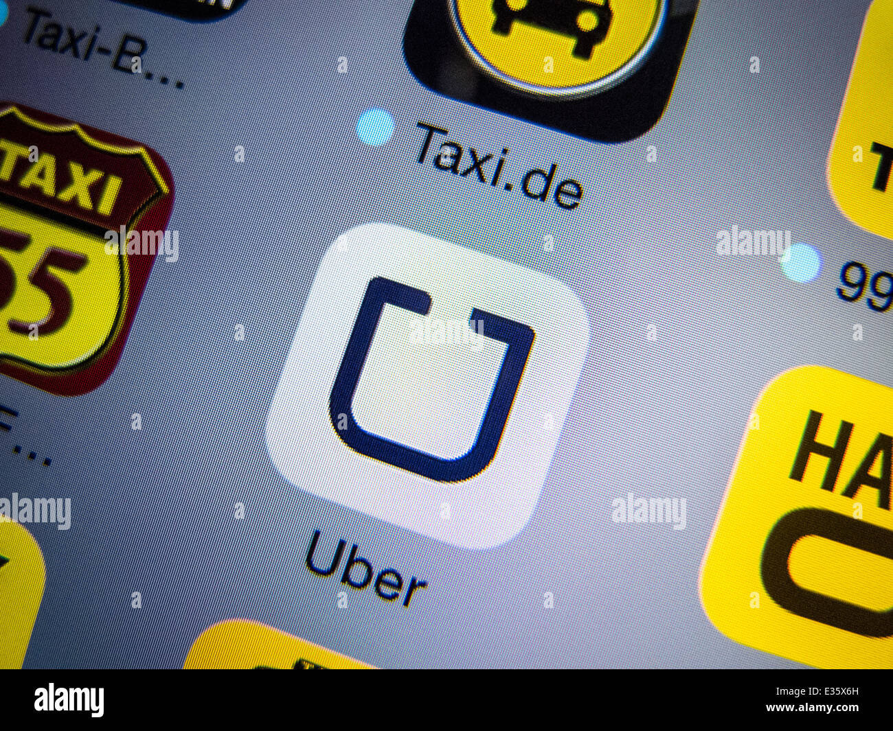 Uber Logo Icon High Resolution Stock Photography and Images - Alamy