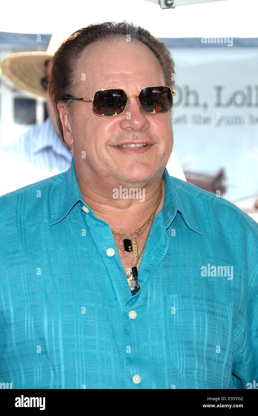 KC and the Sunshine Band honoured with a star on The Palm Springs Walk ...