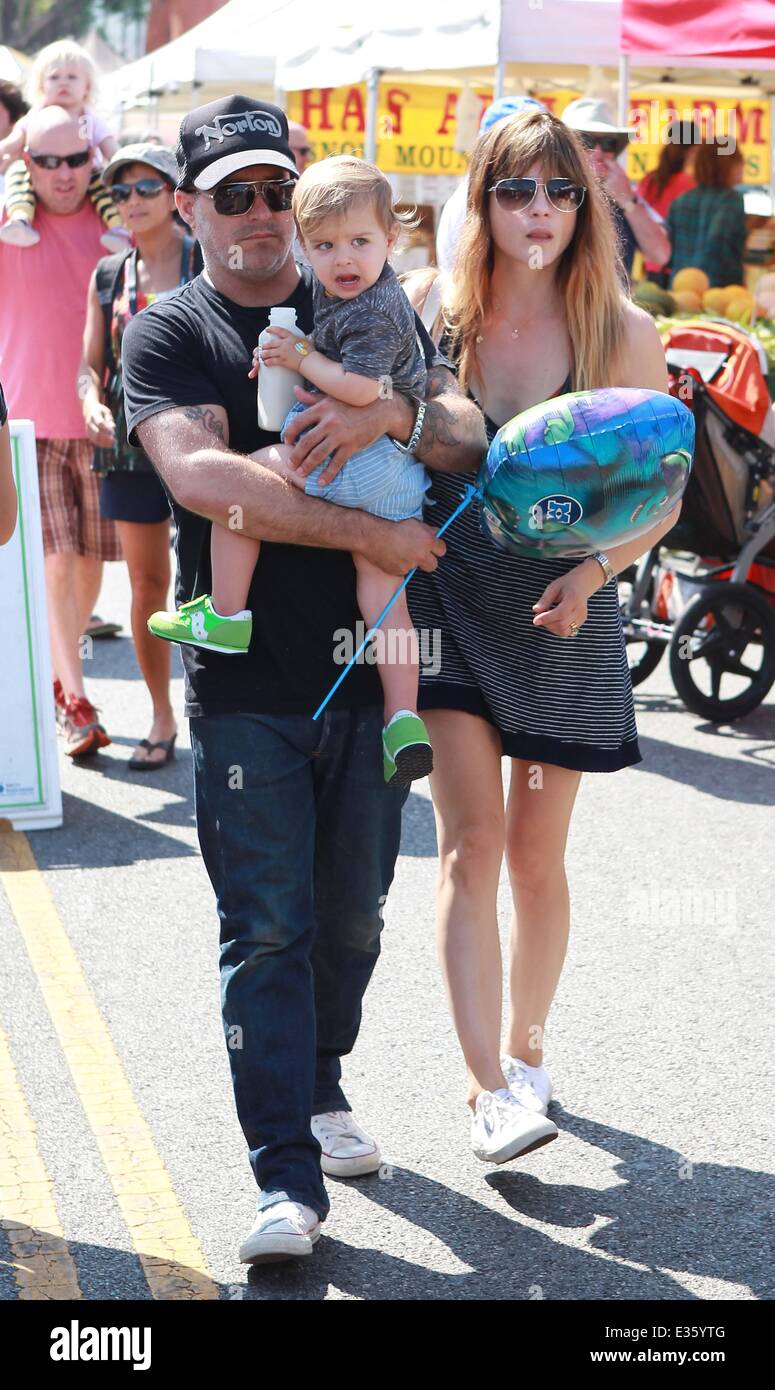 Selma Blair spends the day at a farmers market with her family ...