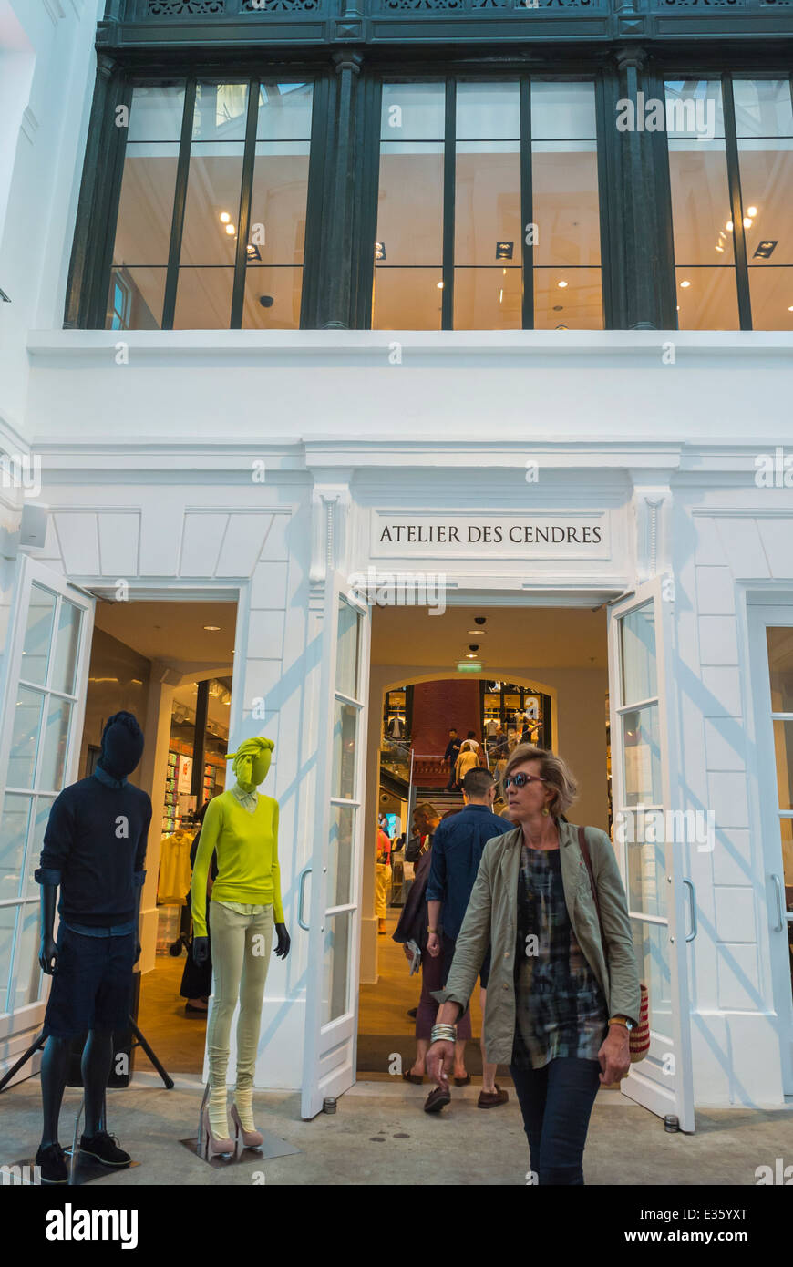 Paris, France, People Shopping in Clothing Store, "Uniglo Le Marais ...