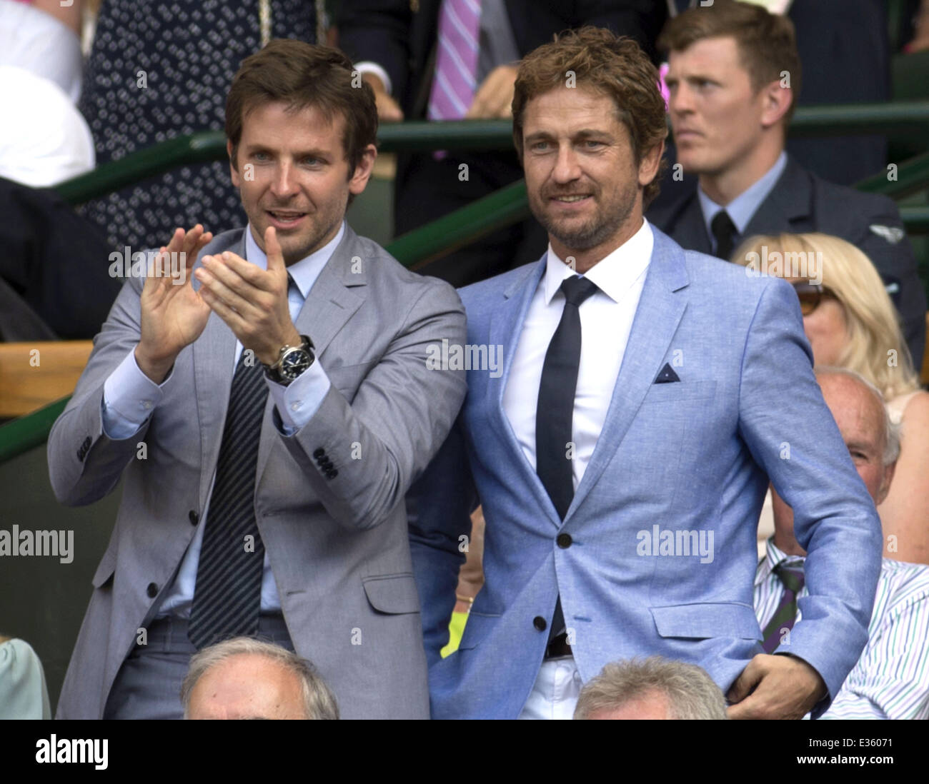 Gerard butler and bradley cooper hi-res stock photography and images ...