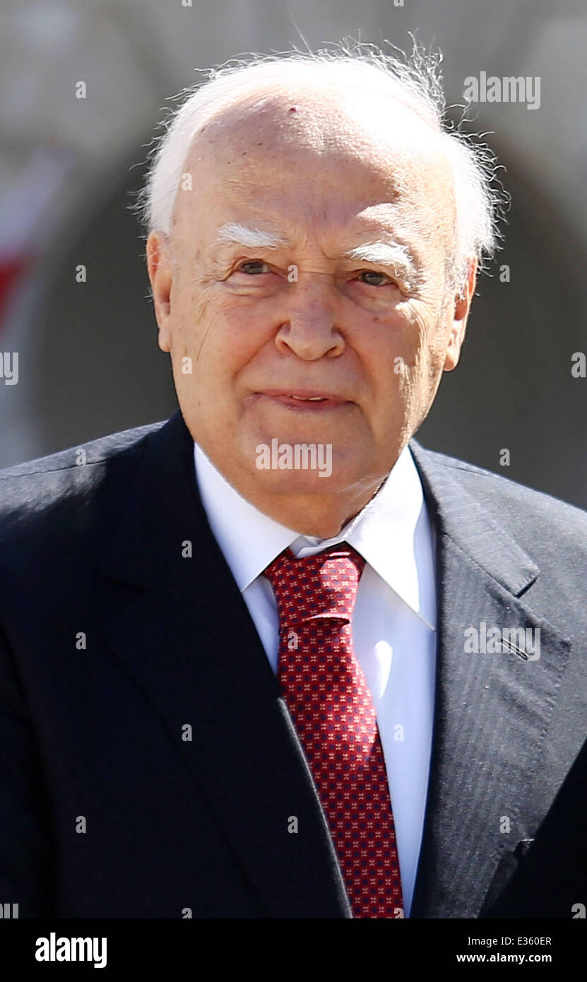 Greek president hi-res stock photography and images - Alamy
