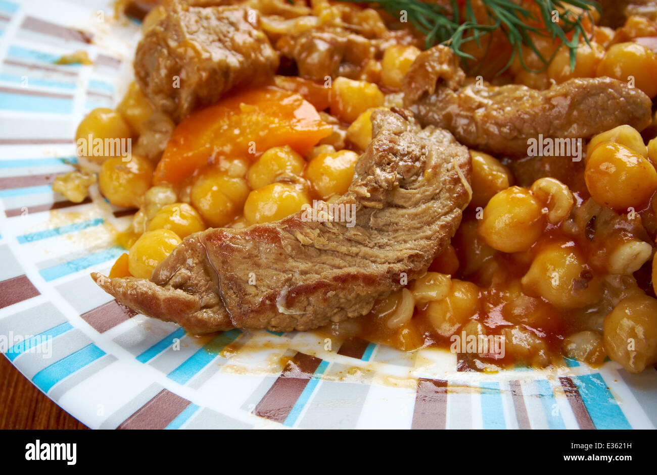 Cholent or Hamin - is a traditional Jewish stew. basic ingredients of ...