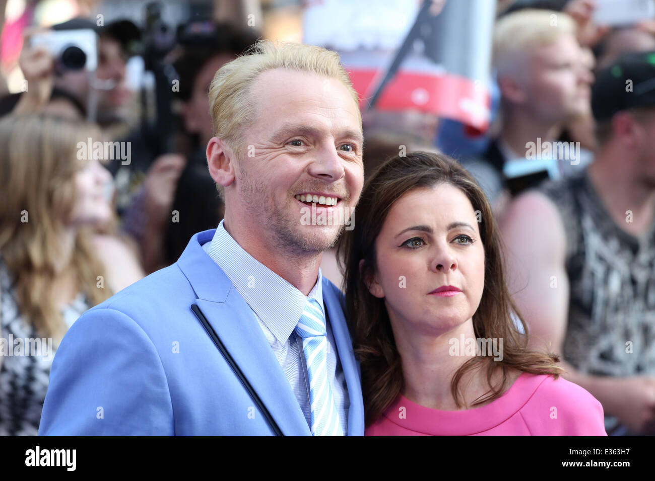 Simon pegg and wife maureen pegg hi-res stock photography and images ...