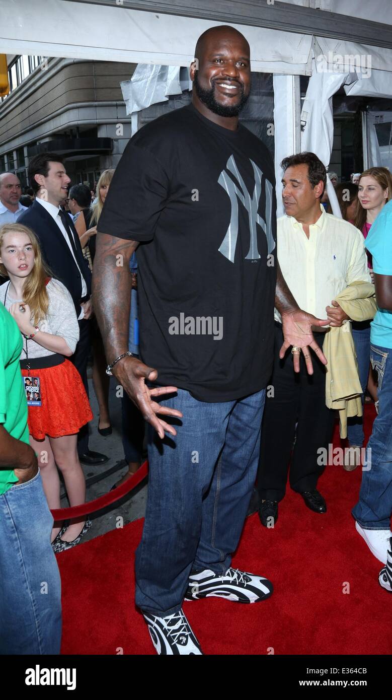 New York Premiere of Grown Up's 2 at AMC Loews Lincoln Square Featuring ...