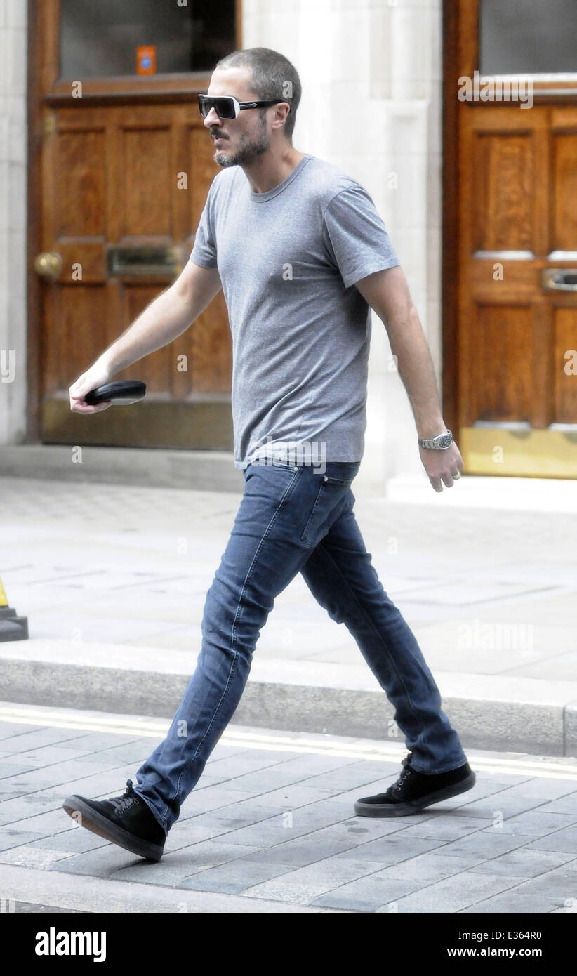 Radio 1 DJ Zane Lowe leaves Scott's in Mayfair after having lunch ...