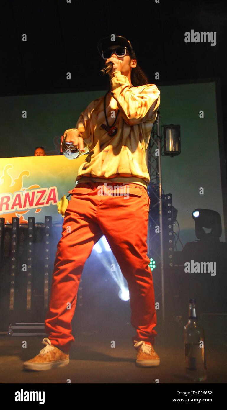 Education First Summeranza held at Kempton Park Racecourse Featuring ...