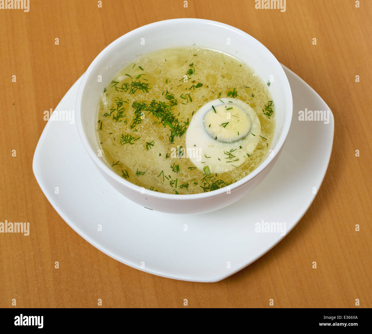 White chicken broth hi-res stock photography and images - Alamy