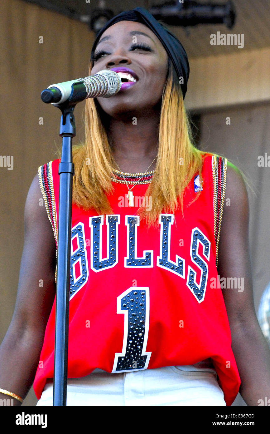 Taste of Chicago 2013 at the Petrillo Music Shell in Grant Park ...