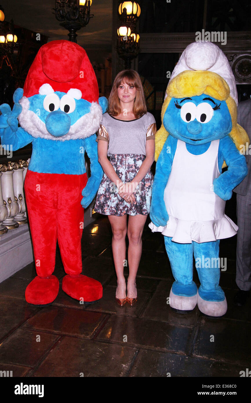 'The Smurfs 2' photocall at Eiffel Tower Bridge inside Paris Las Vegas ...