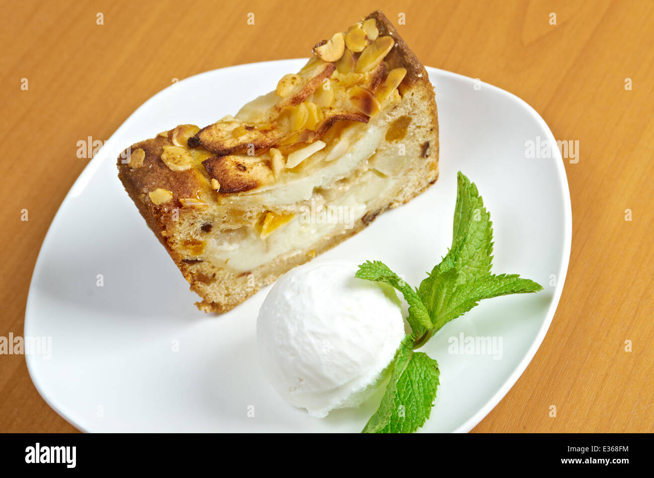 Raisin cake slices with powder sugar Stock Photo - Alamy