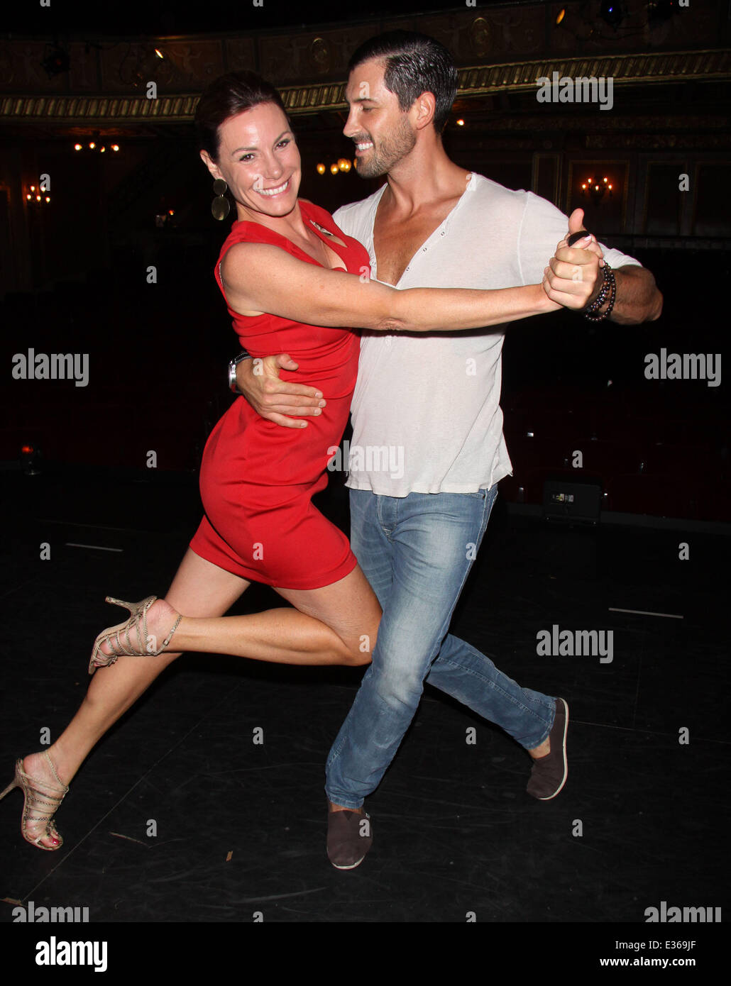 Karina Smirnoff And Maksim Chmerkovskiy Forever Tango