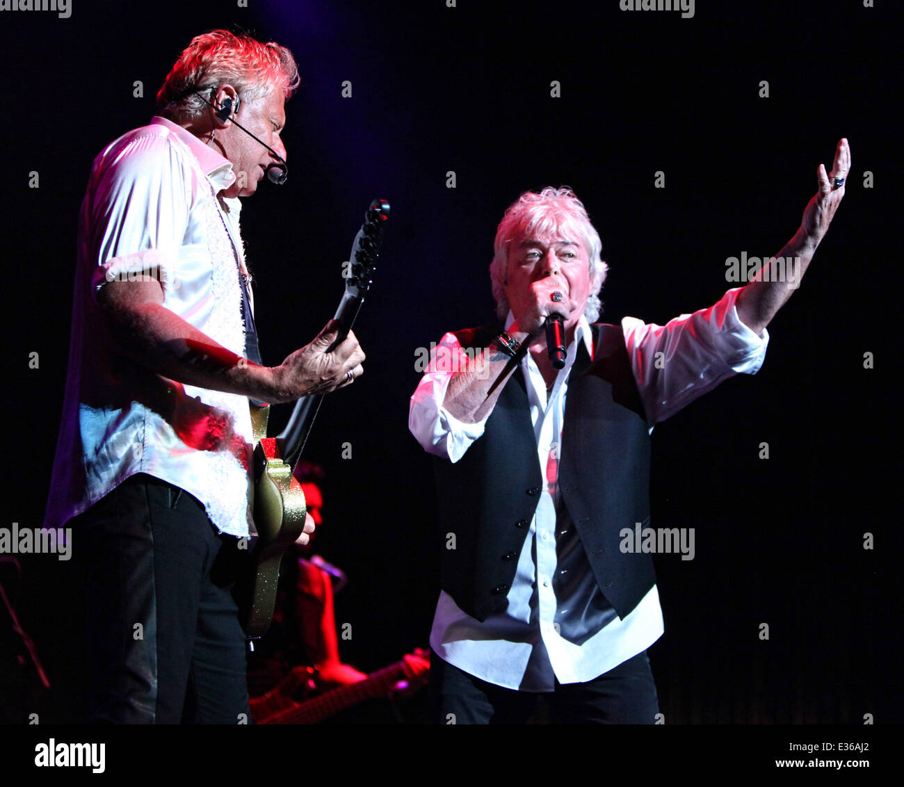 Graham russell air supply perform hi-res stock photography and images ...