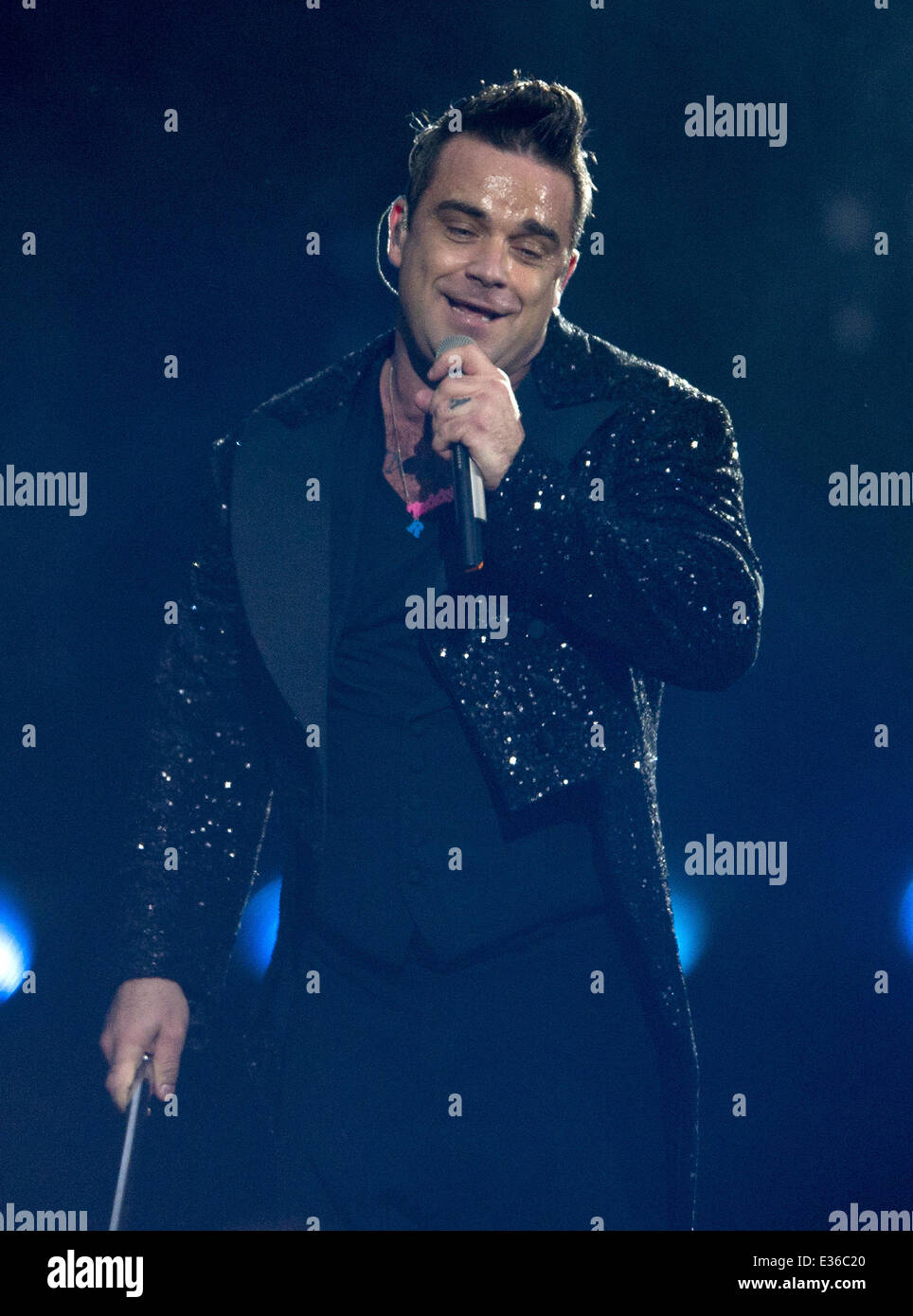 Robbie Williams performs to a sold-out crowd at Amsterdam ArenA ...