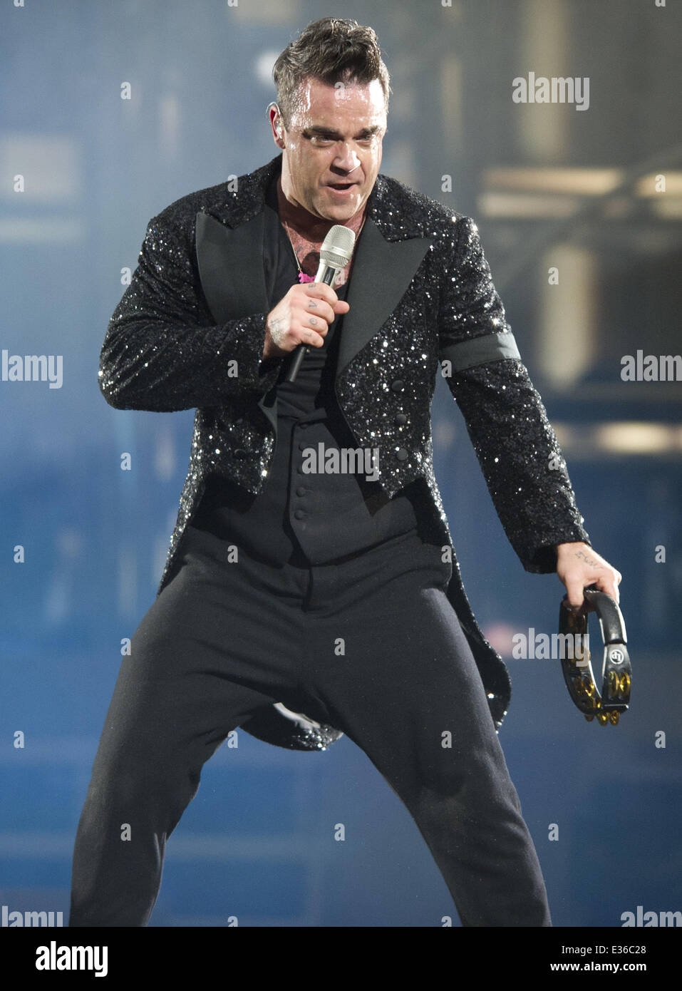 Robbie Williams performs to a sold-out crowd at Amsterdam ArenA ...