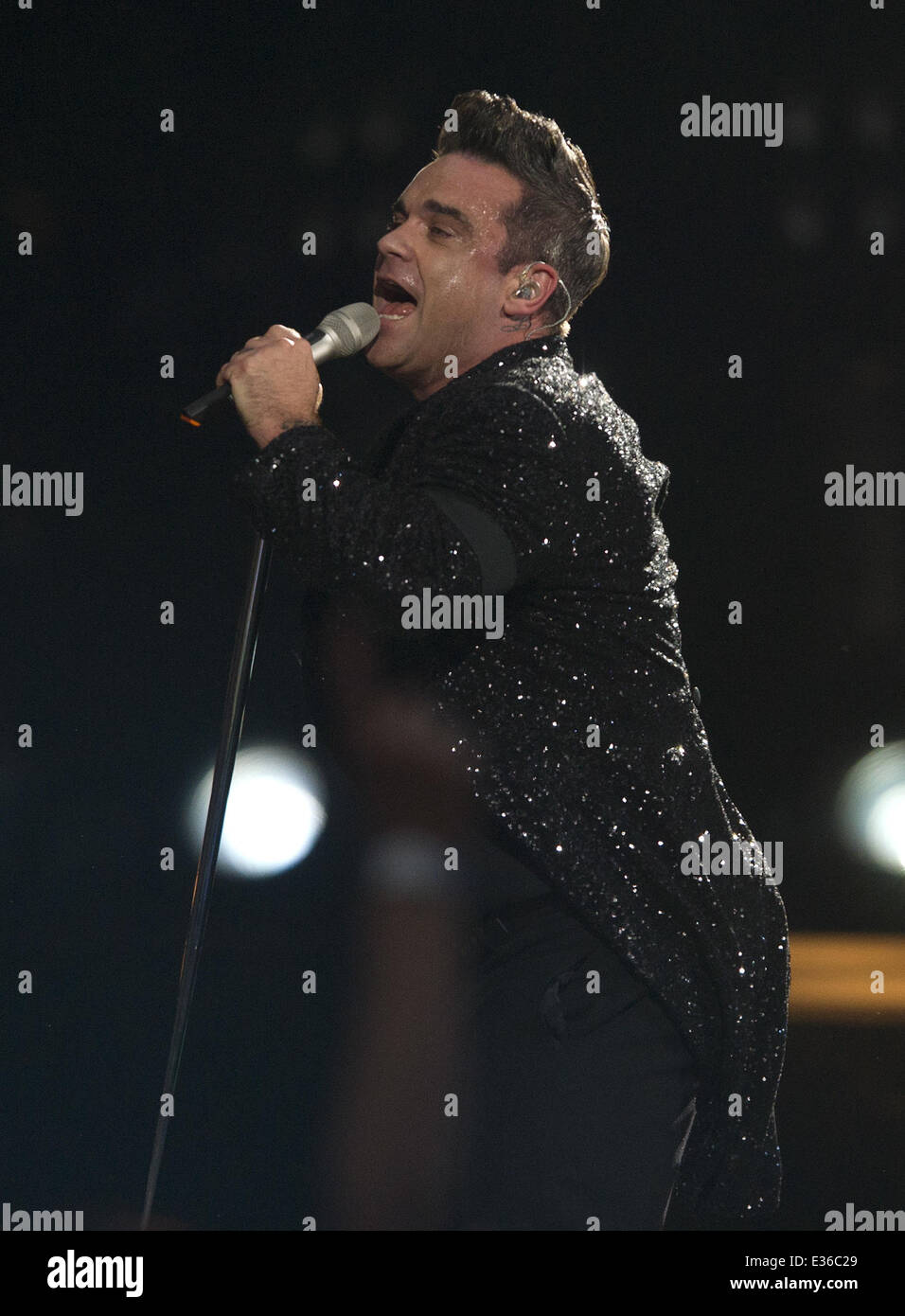 Robbie Williams performs to a sold-out crowd at Amsterdam ArenA ...