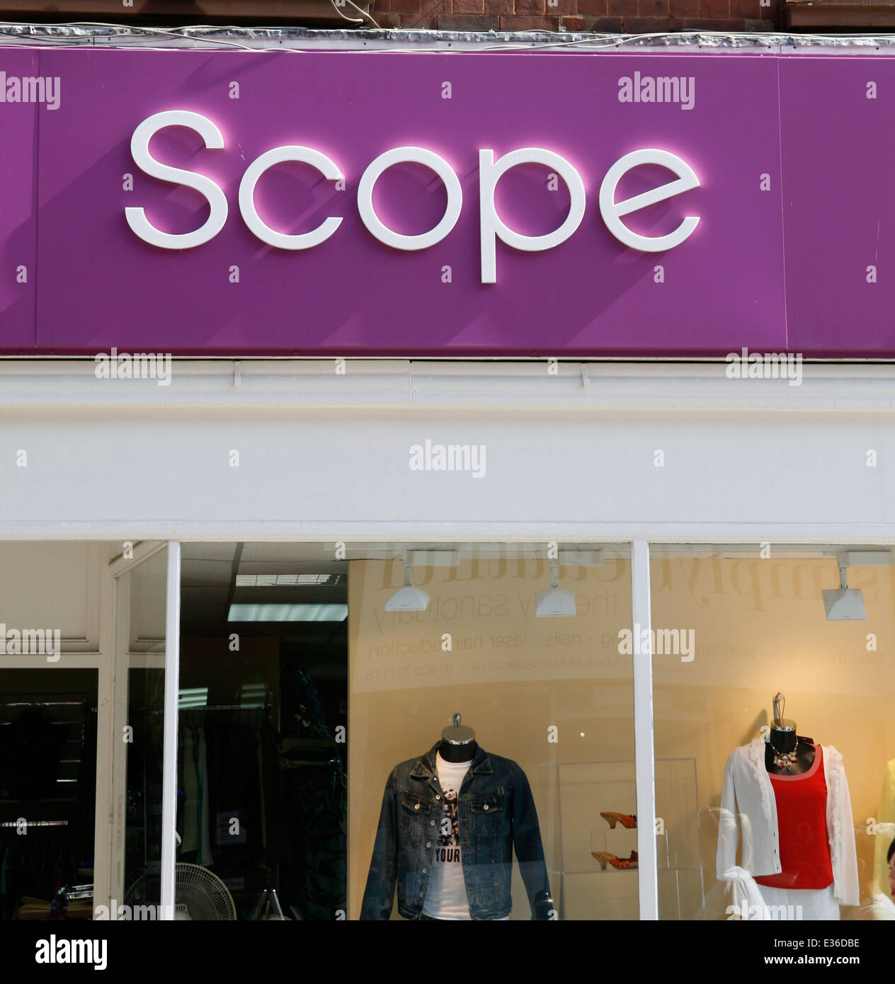 Scope charity hi-res stock photography and images - Alamy