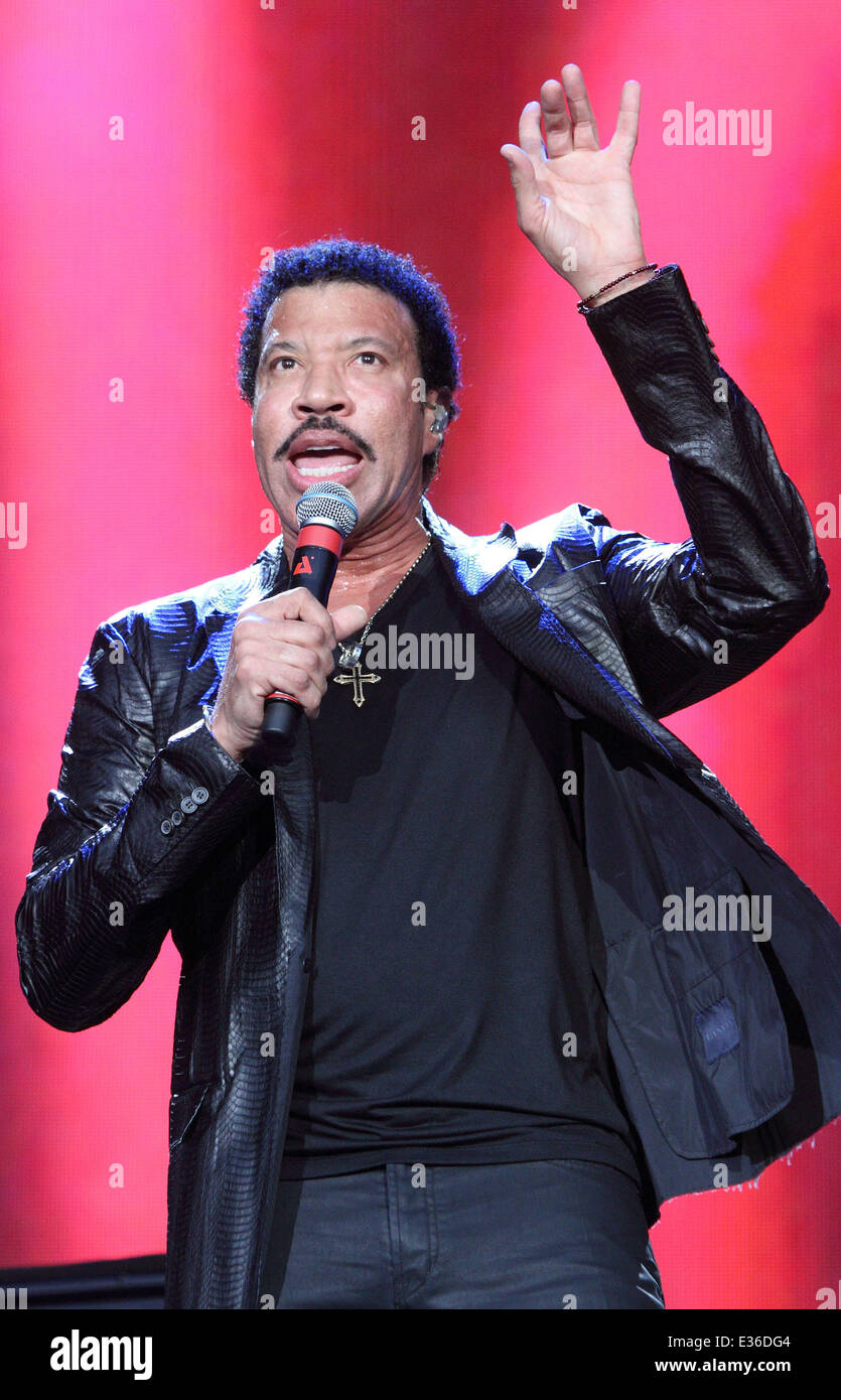 Barclaycard British Summer Time held at Hyde Park - Performances ...