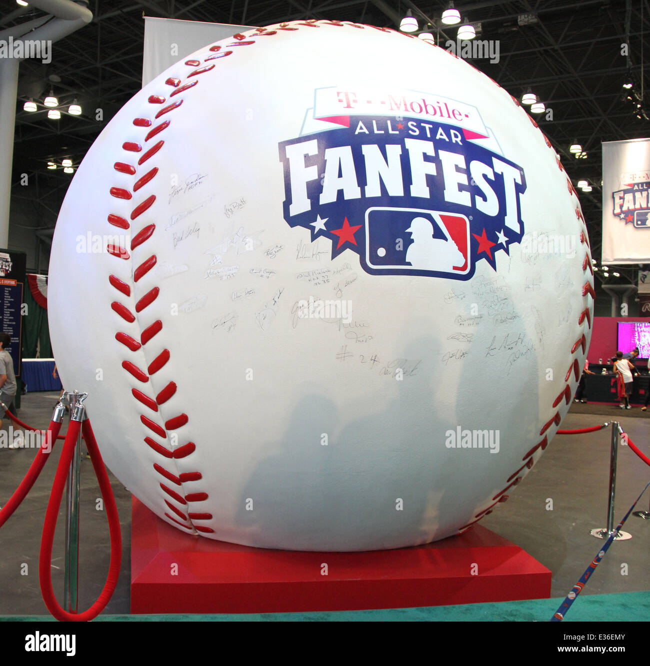 Major Leauge Baseball's Fan Fest at Javitis Center Where: New York City ...