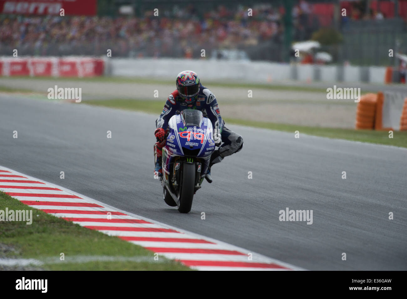 Jorge Lorenzo lifts the rear wheel under breaking during the 7th race ...