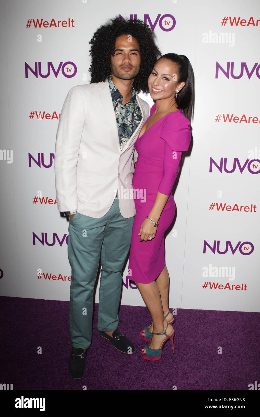 Manwell reyes and anjelah johnson reyes hi-res stock photography and ...
