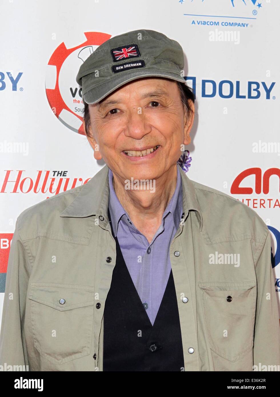 Variety Hosts The Children's Charity Of Southern California Texas Hold ...