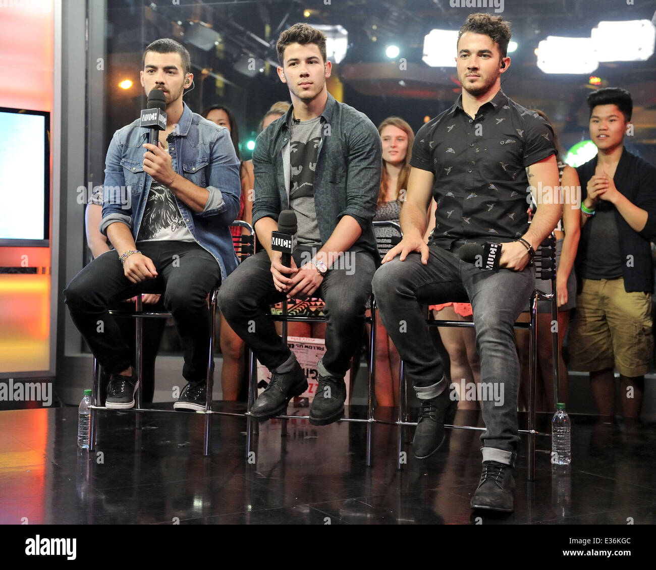 Jonas Brothers interview and performance at LIVE AT MUCH television ...