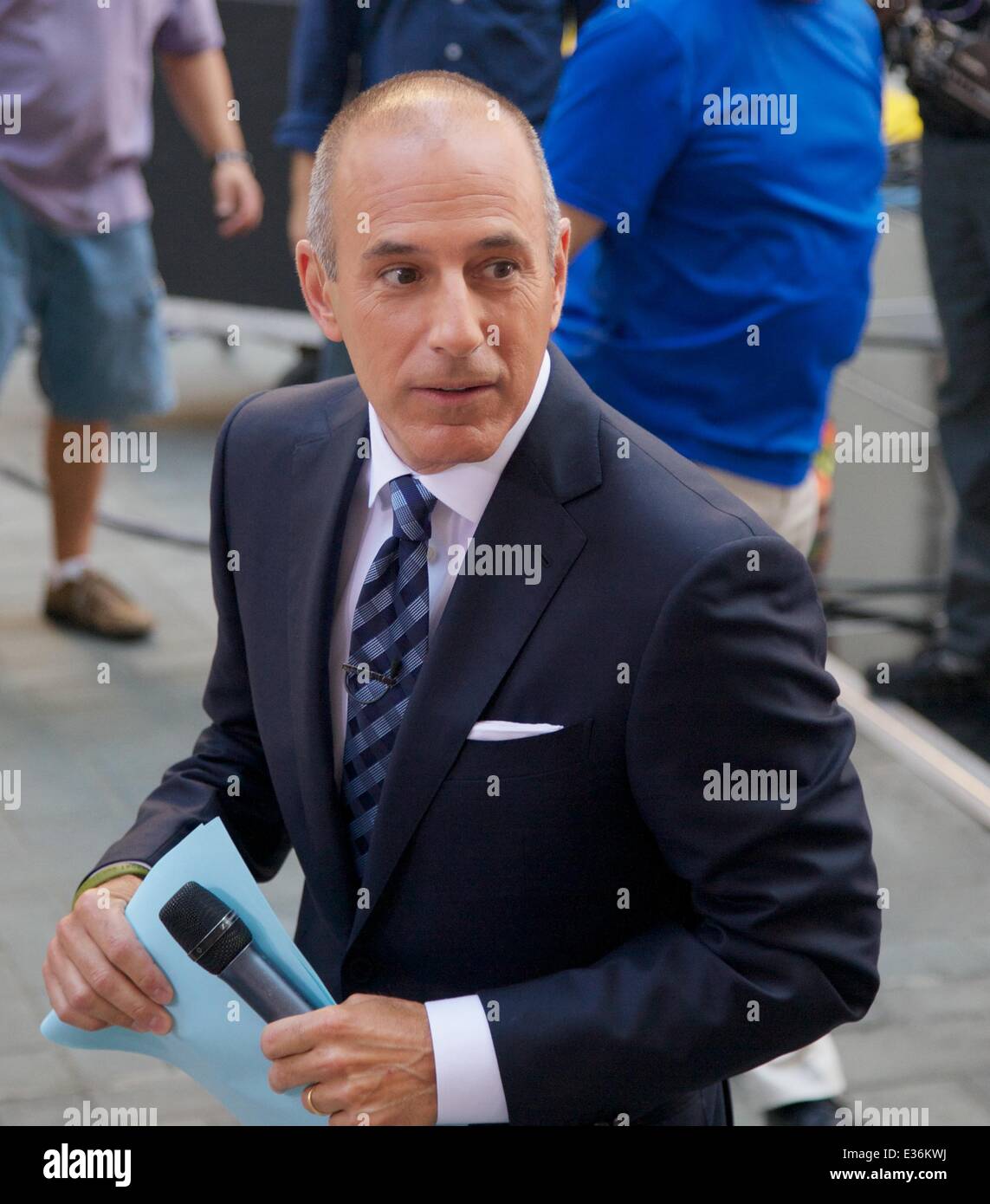 Matt Lauer filming for the 'Today' show at Plaza in New York City ...