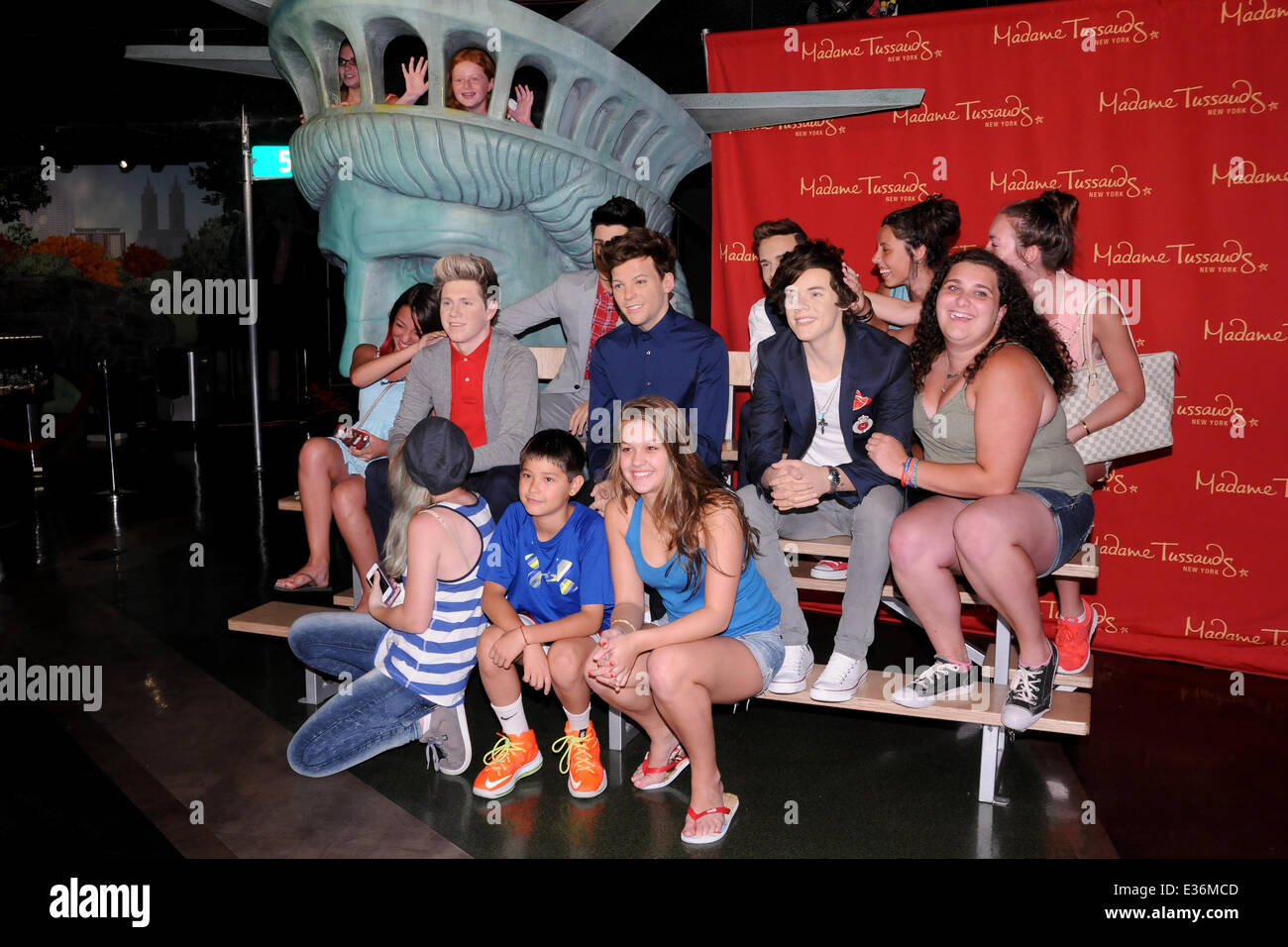 One Direction wax figures unveiled at Madame Tussauds in New York City ...