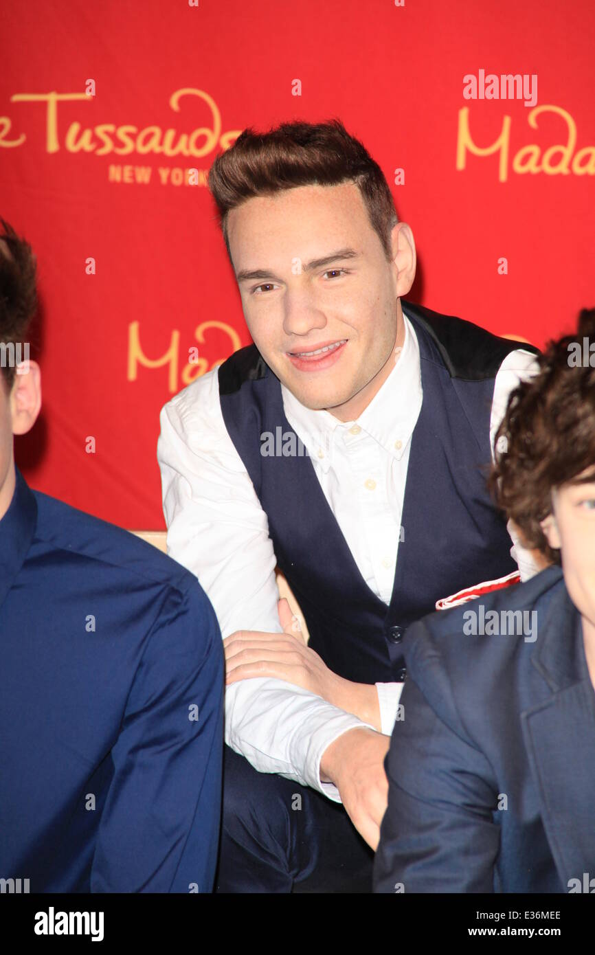 One Direction wax figures unveiled at Madame Tussauds in New York City ...