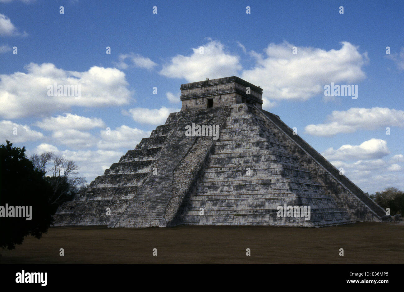 Mexico, Chichen Itza, pyramid Stock Photo - Alamy