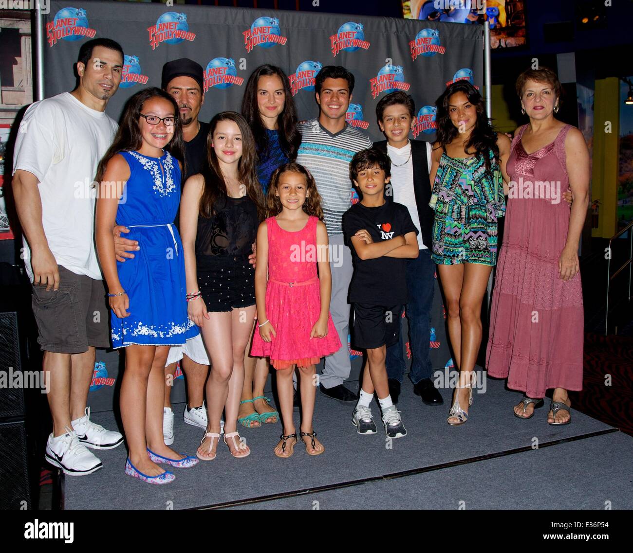 Cast members of the film 'Tio Papi' attend a photocall at Planet ...