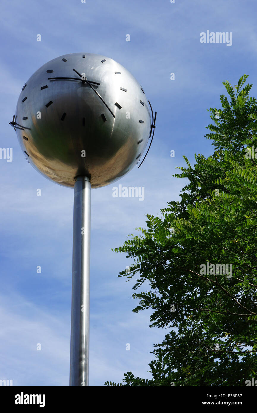 Basildon landmark round clock Stock Photo - Alamy