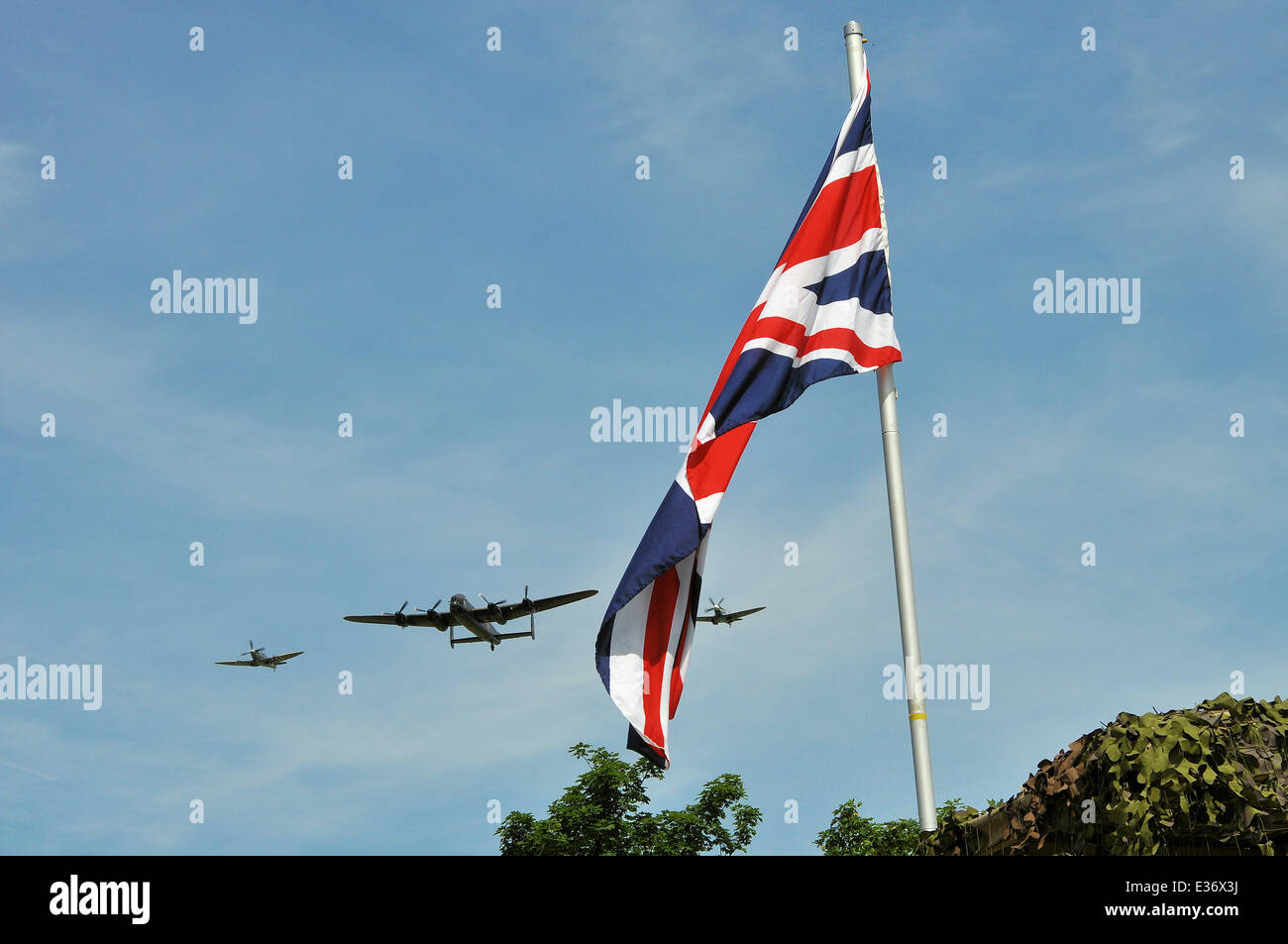 Raf Flag Flypast High Resolution Stock Photography and Images - Alamy