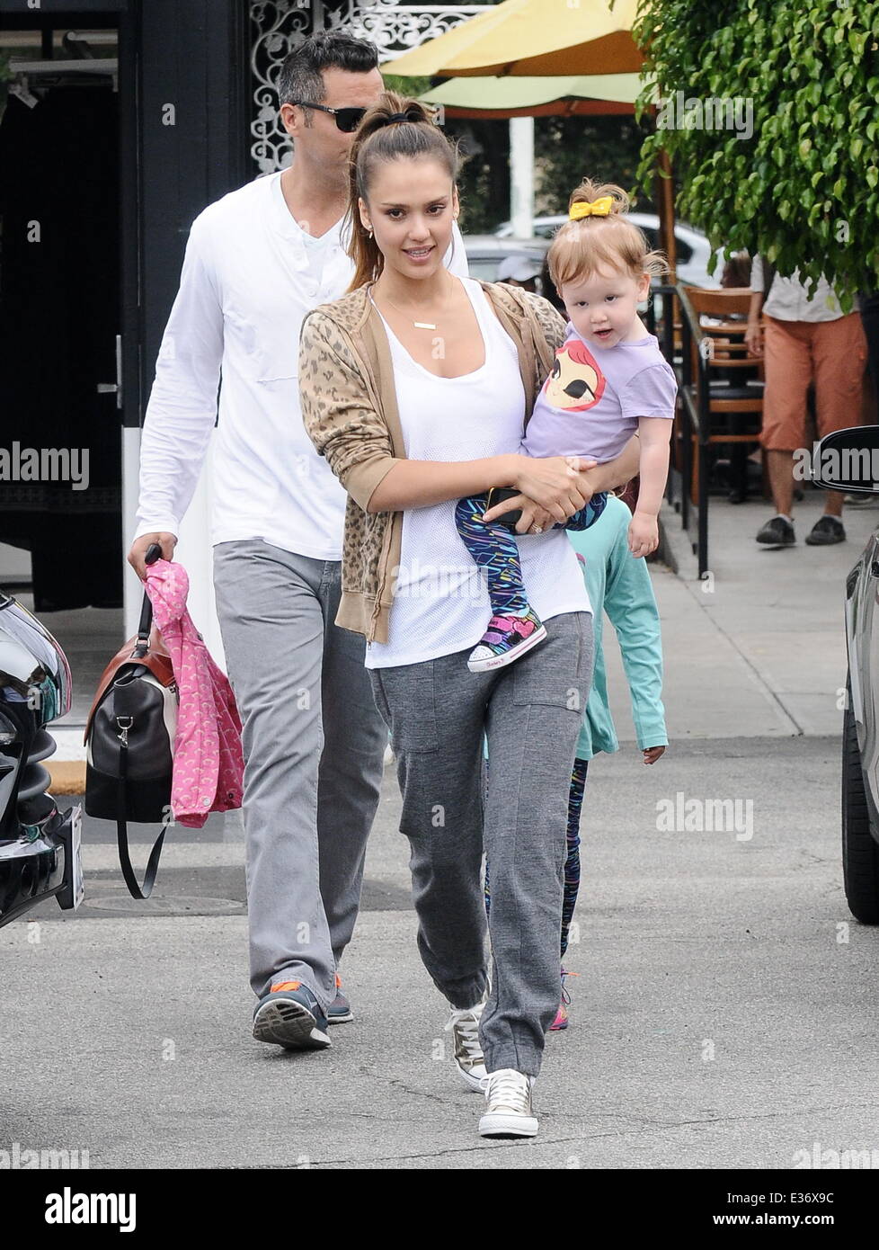 Jessica Alba, Cash Warren, Honor Marie Warren, Haven Garner Warren are ...