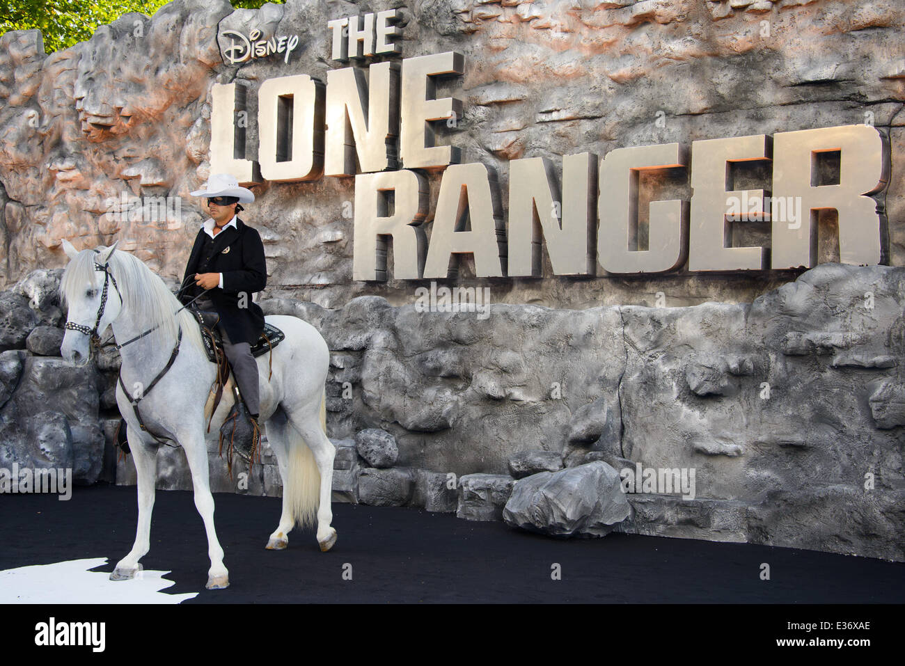 Lone ranger horse hi-res stock photography and images - Alamy