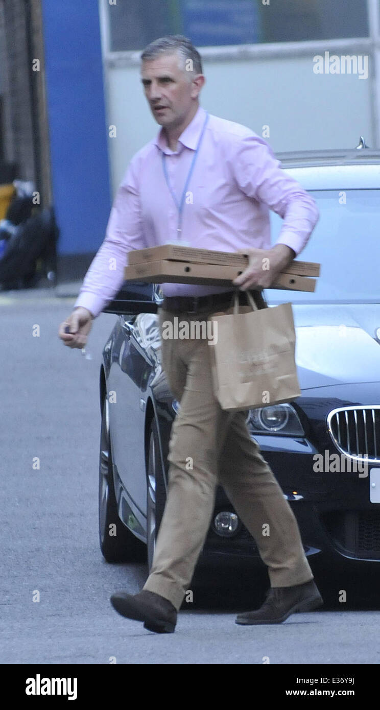 A security guard for Catherine, Duchess of Cambridge makes a special ...