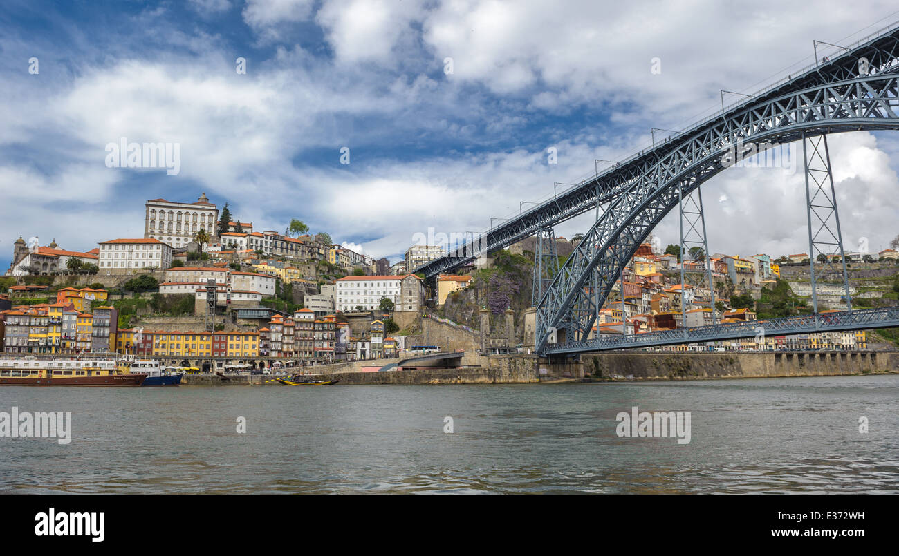 Panorama of Porto with Luis I Bridge, Portugal Stock Photo - Alamy