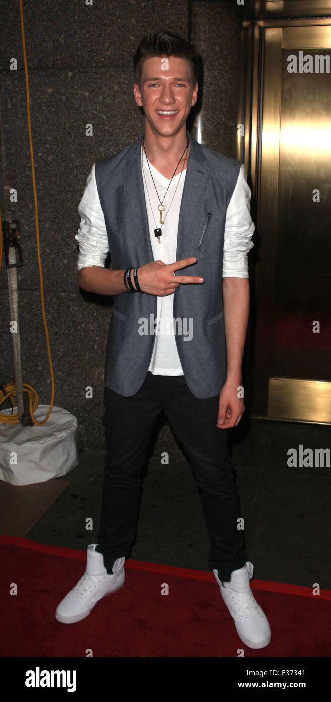 'Americas Got Talent' Season 8 Pre-Show Red Carpet Event Featuring ...