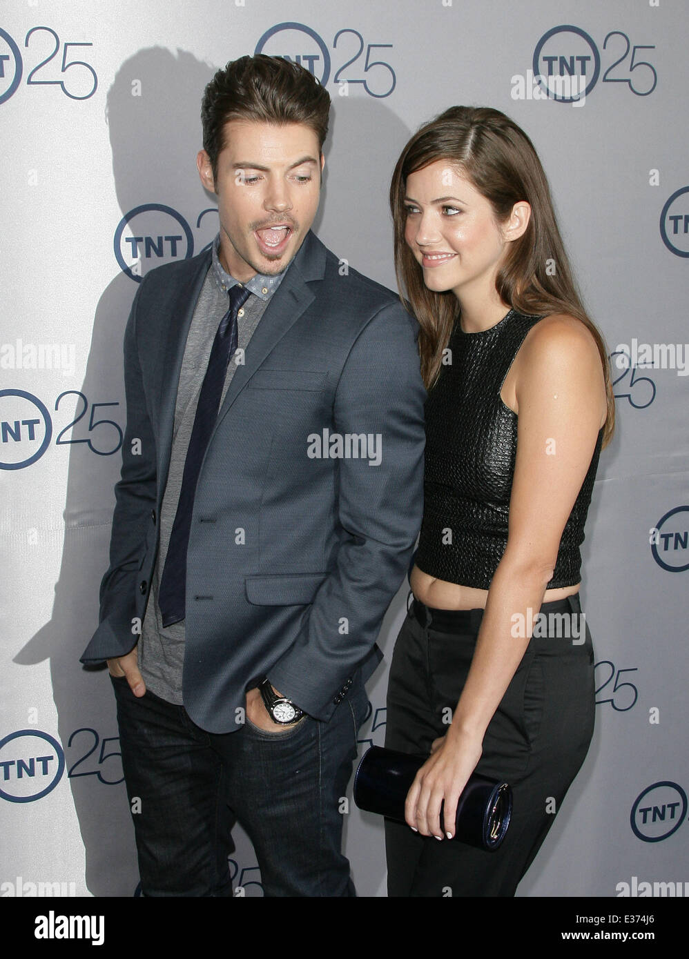 Josh Henderson Girlfriend