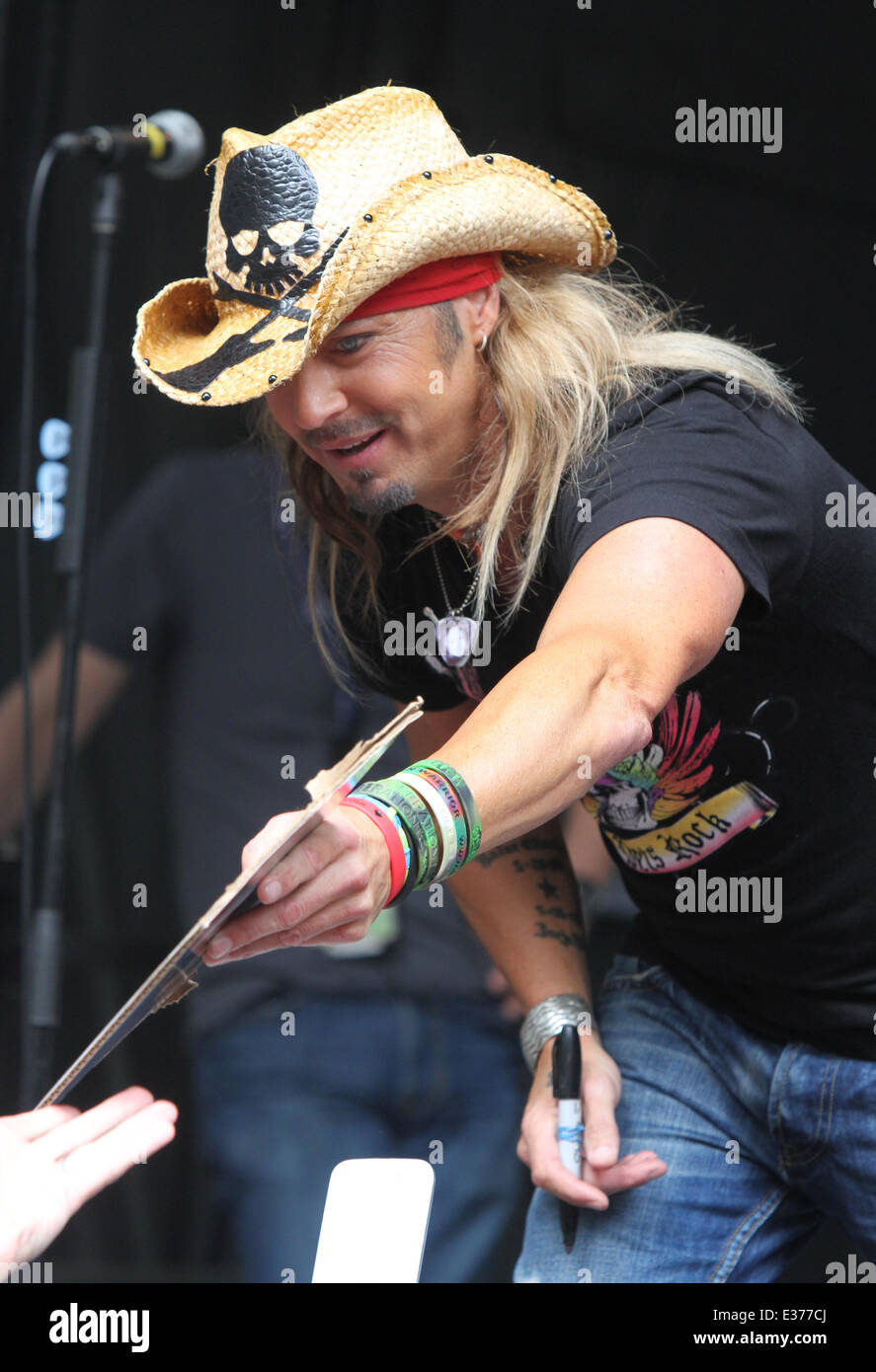 Brett Michaels performs live on 'Fox and Friends' Featuring: Brett ...