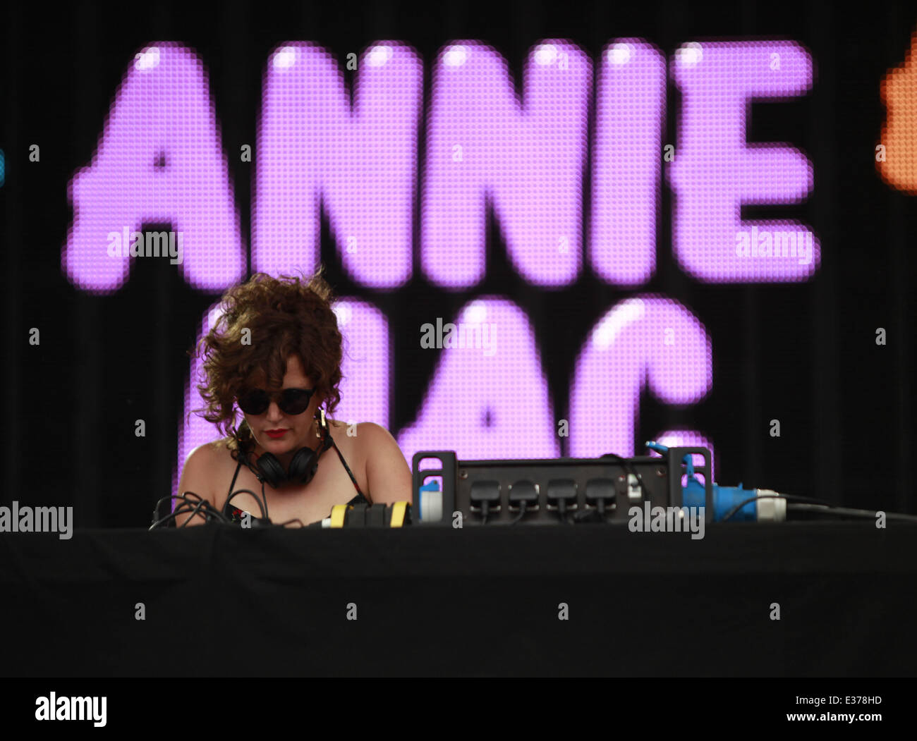 Annie “mac” macmanus hi-res stock photography and images - Alamy
