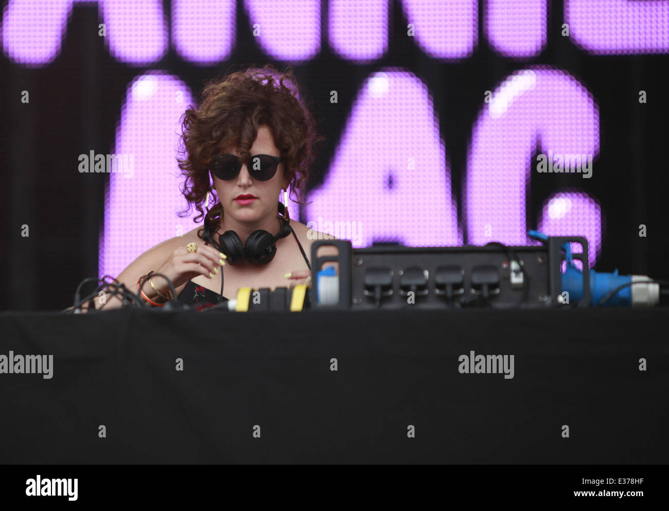 Annie “mac” macmanus hi-res stock photography and images - Alamy