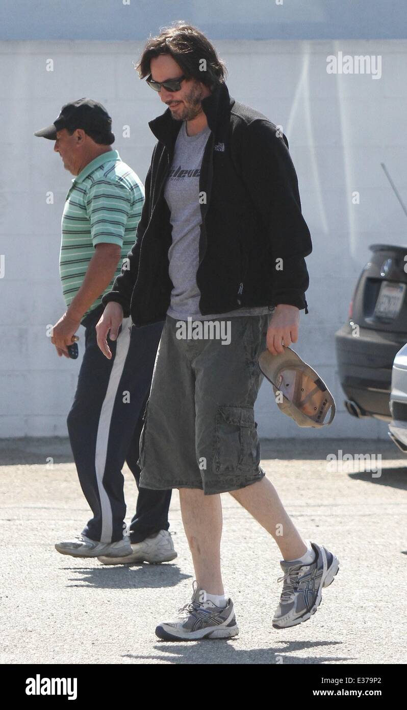 Keanu Reeves dressed casually as he goes to a gym in West Hollywood ...