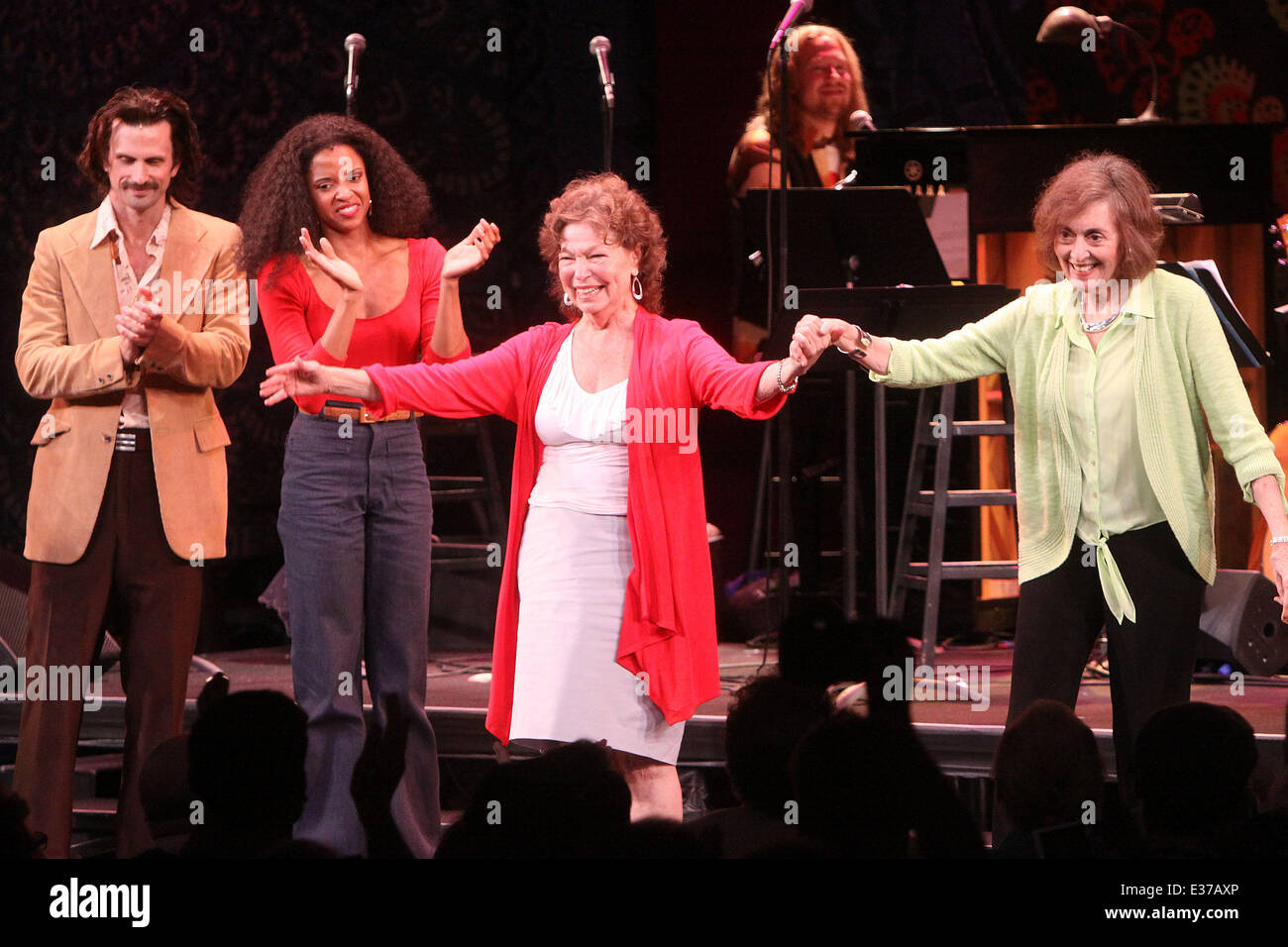 Closing night curtain call for I'm Getting My Act Together And Taking ...