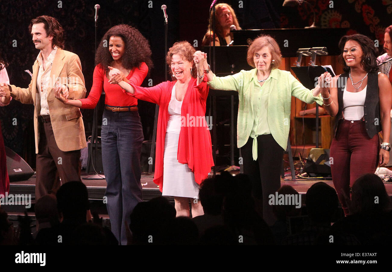 Nancy weller hi-res stock photography and images - Alamy